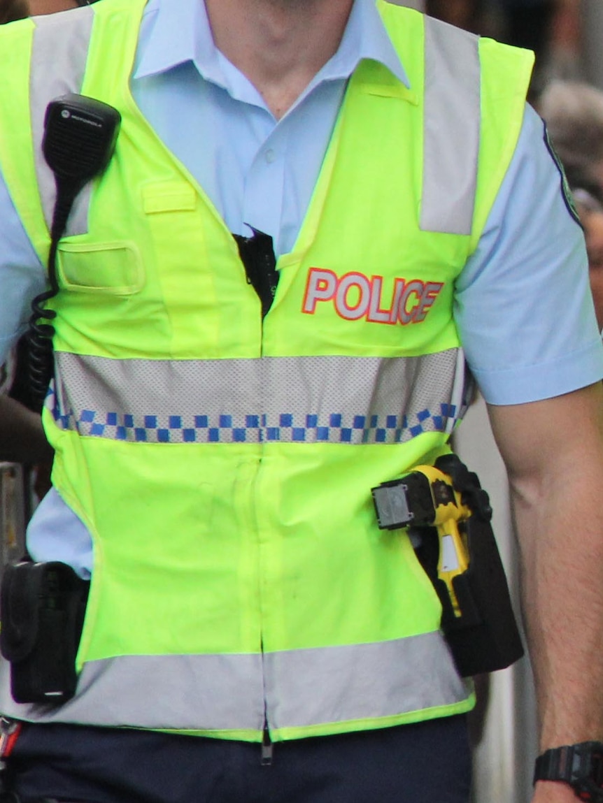 Police search for teen after alleged stabbing of 16-year-old boy : SA ...