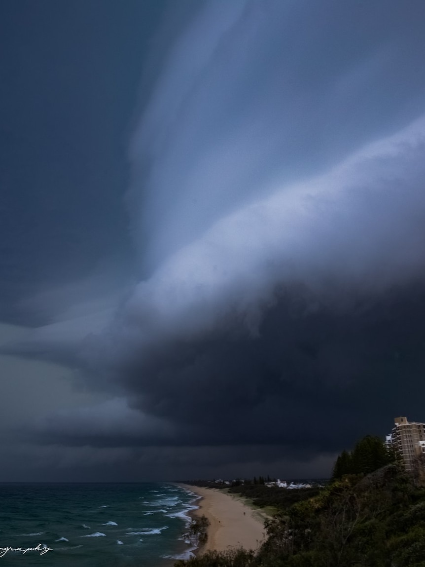 Eastern Australia rolling in storms and wild weather, including the ...